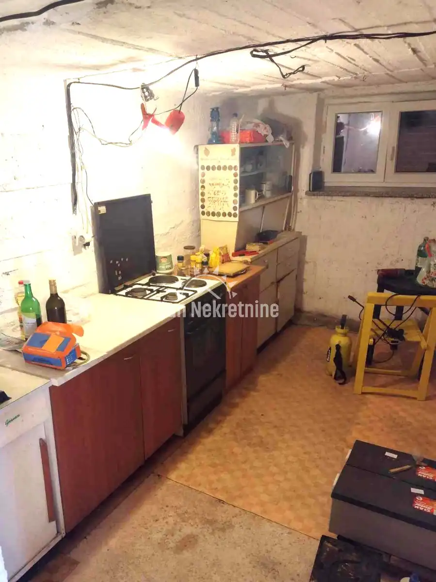 MARČANA, KAVRAN, ISTRA, KUĆA SA POGLEDOM NA MORE - Sun Nekretnine